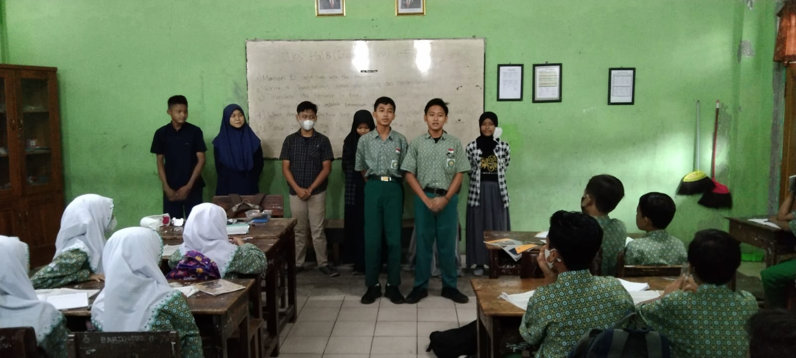OSIS | MTs. Wachid Hasyim Surabaya