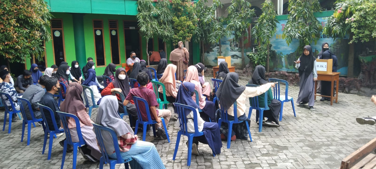 OSIS | MTs. Wachid Hasyim Surabaya