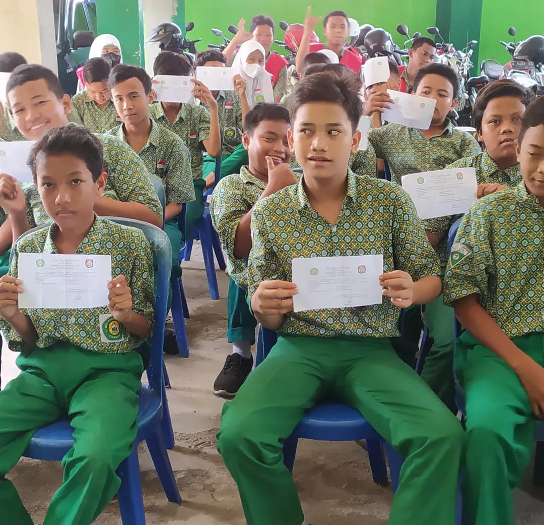 OSIS | MTs. Wachid Hasyim Surabaya