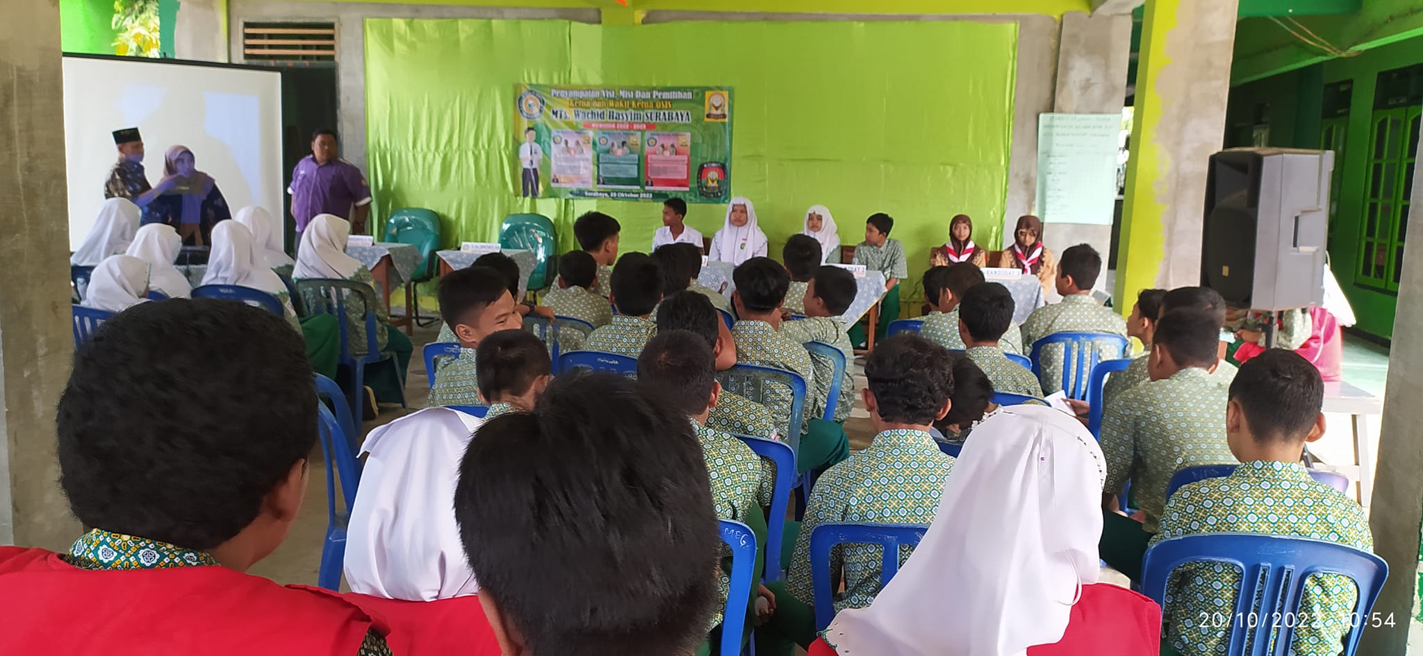 OSIS | MTs. Wachid Hasyim Surabaya