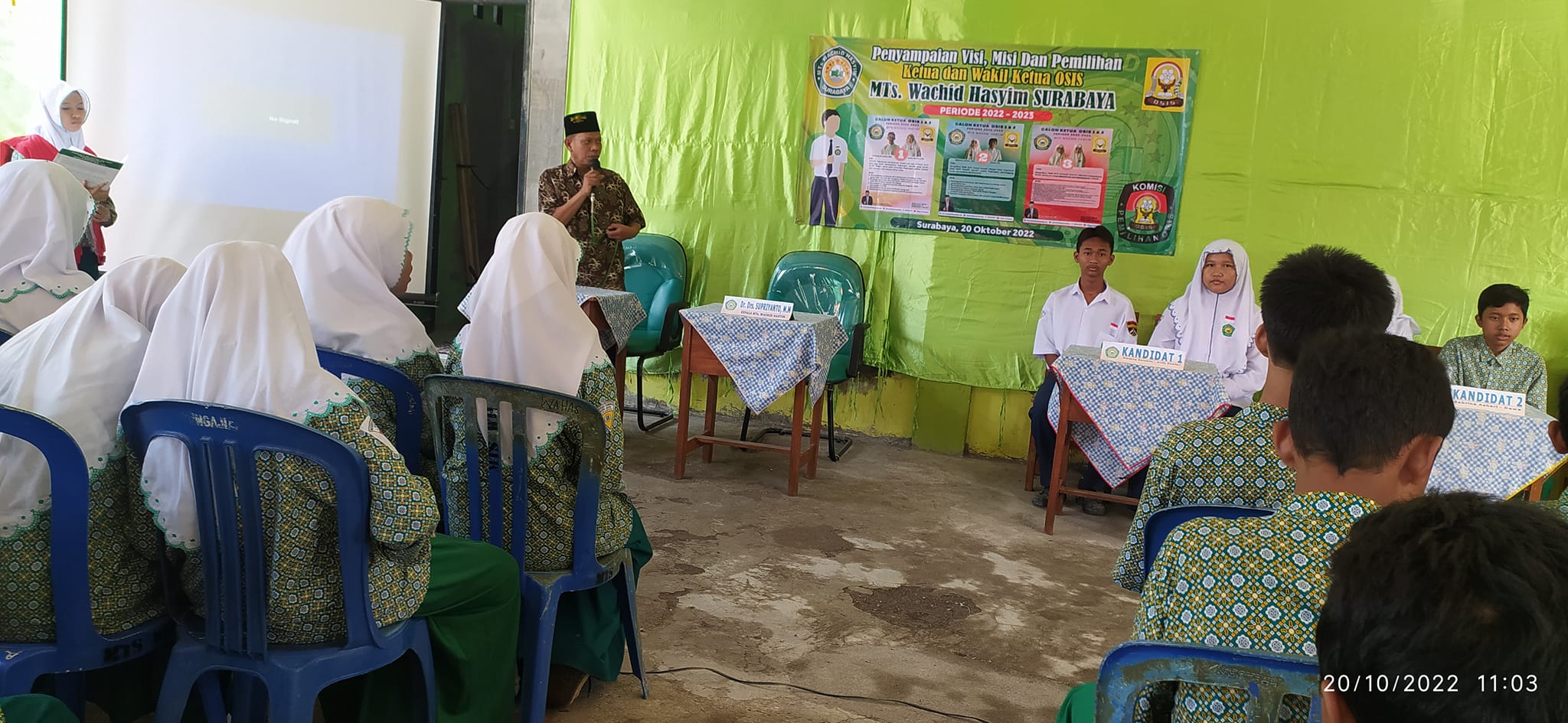 OSIS | MTs. Wachid Hasyim Surabaya